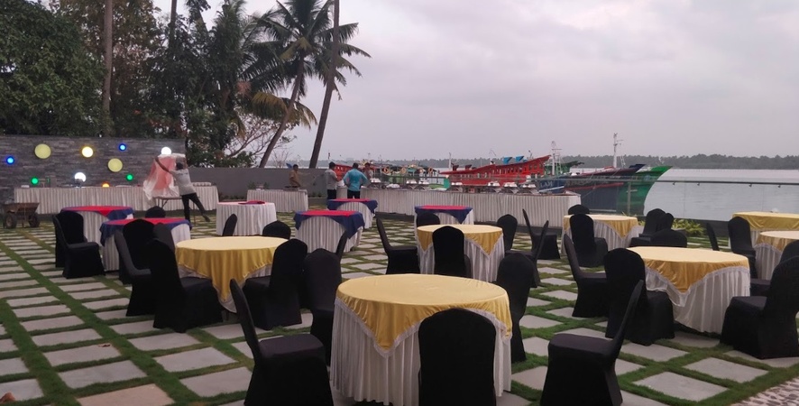 Kent Baywatch Edakochi, Kochi | Banquet Hall | Wedding Lawn | WeddingZ.in