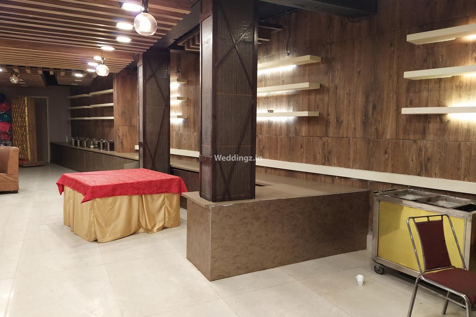 Hotel Rajvanshi Sector 8, Gurugram | Banquet Hall | WeddingZ.in