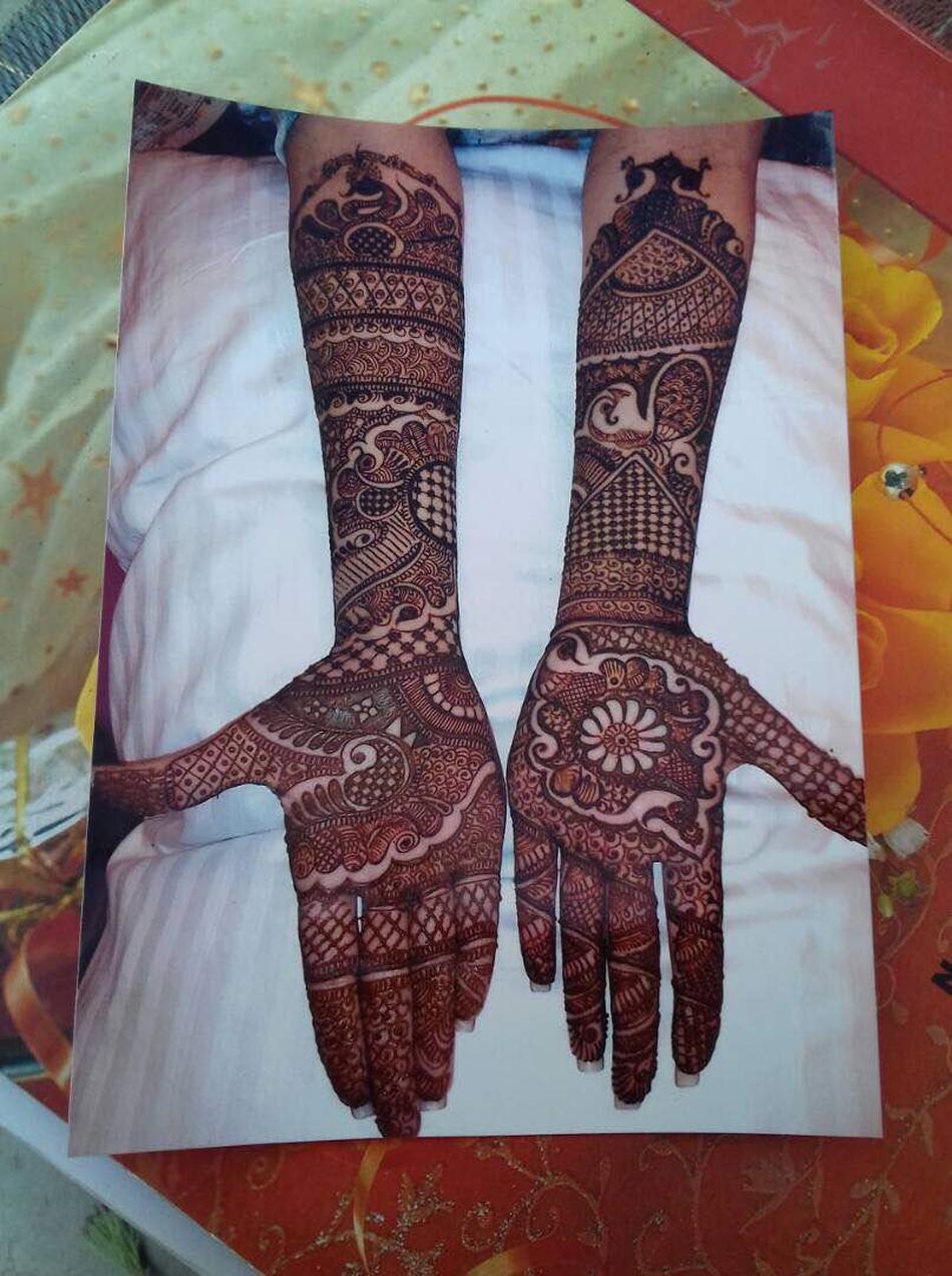 Weddingz Mehendi Artist, Bridal Mehndi Artist in Delhi | WeddingZ