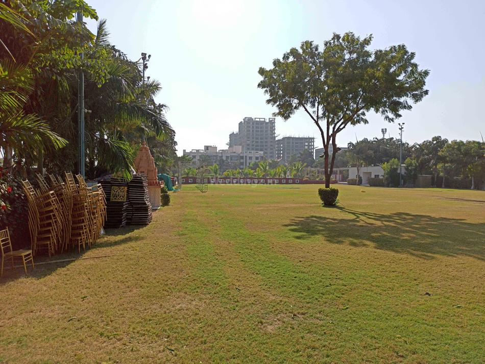 G D Party Plot Sola, Ahmedabad | Wedding Lawn | WeddingZ.in