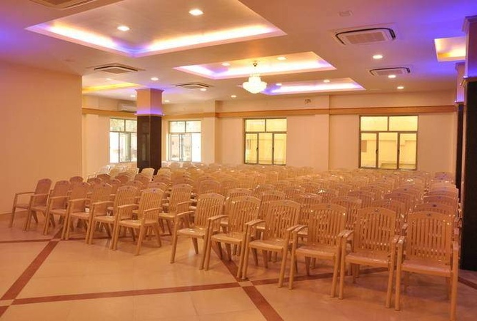 SM Party Hall Chromepet, Chennai | Banquet Hall | WeddingZ.in
