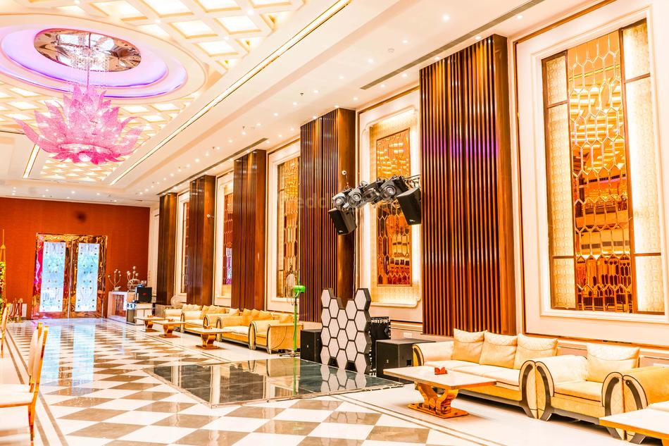 Prittam Deluxe GT Karnal Road Industrial Area, Delhi | Banquet Hall ...