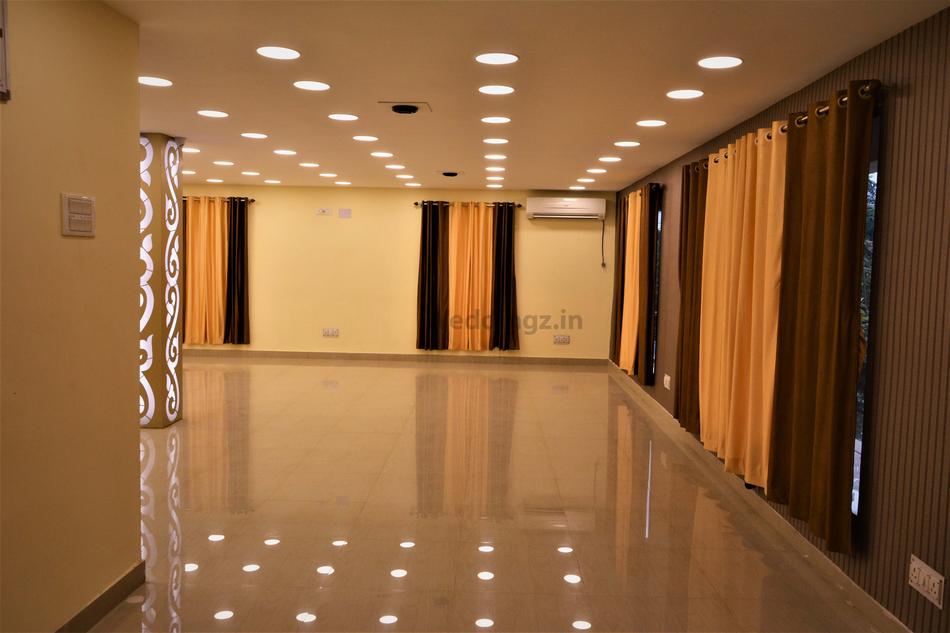 Parampara Ceremonial Hall Gariahat, Kolkata | Banquet Hall | WeddingZ.in