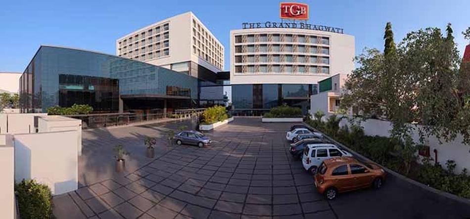 The Grand Bhagwati Dumas Road, Surat | Banquet Hall | 5 Star Wedding ...
