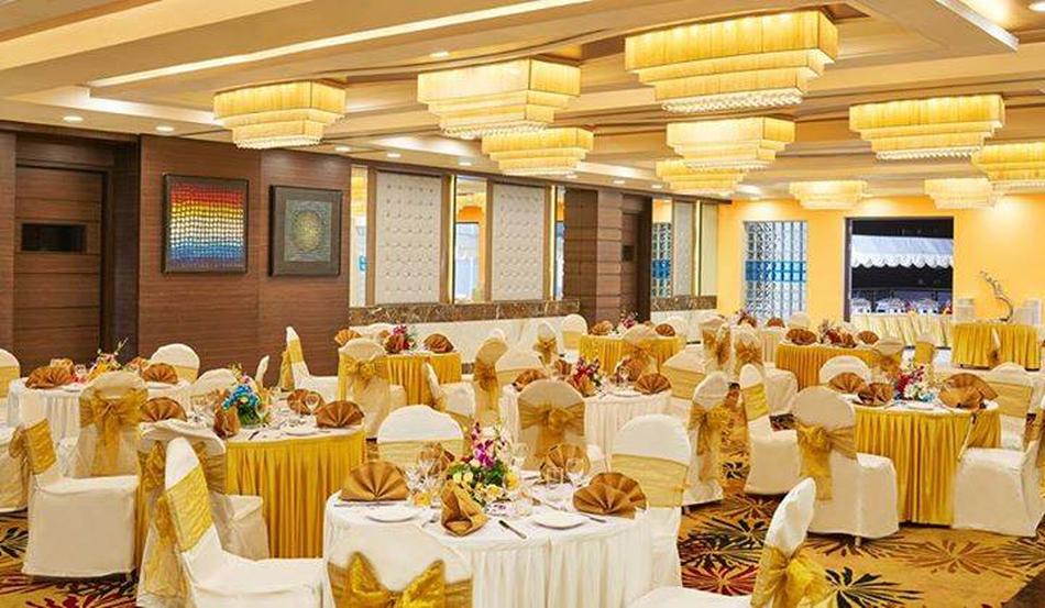 Club Emerald Chembur, Mumbai | Banquet Hall | Wedding Lawn | WeddingZ.in