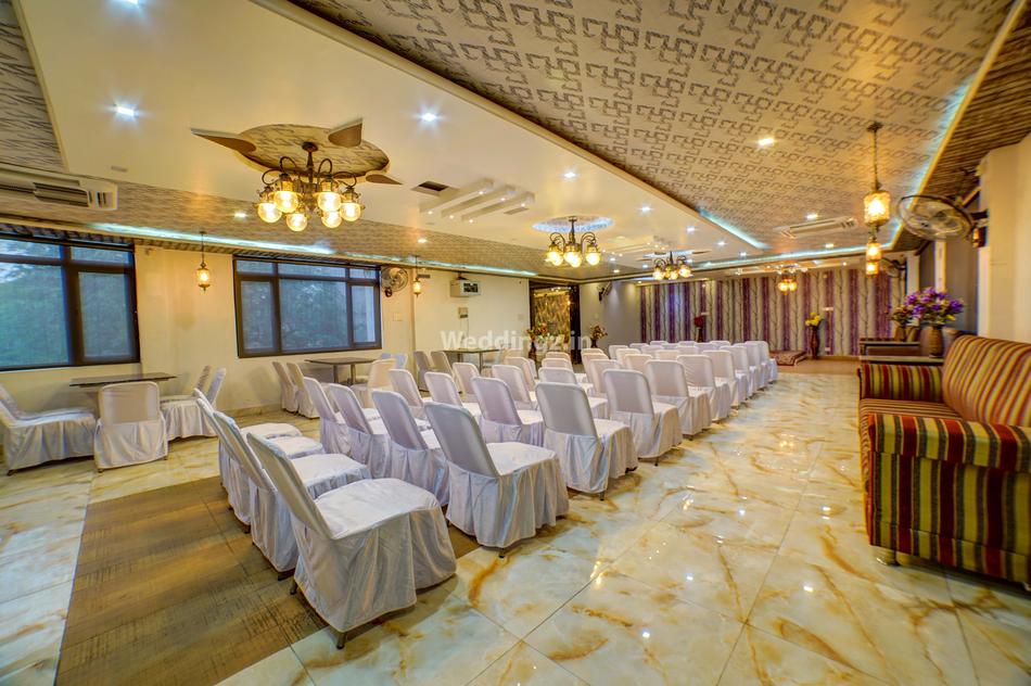 Emerald Banquet Hazratganj, Lucknow | Banquet Hall | WeddingZ.in