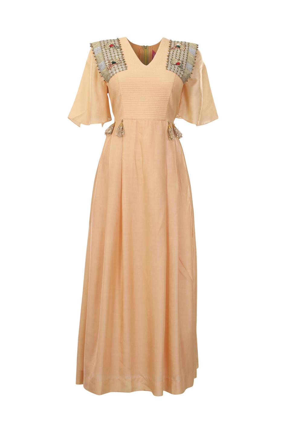 Lionise, Wedding Wear & Jewellery Rental in Delhi | WeddingZ