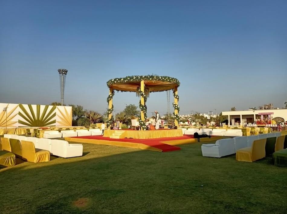 Shreeji Party Plot Gota, Ahmedabad | Wedding Lawn | WeddingZ.in