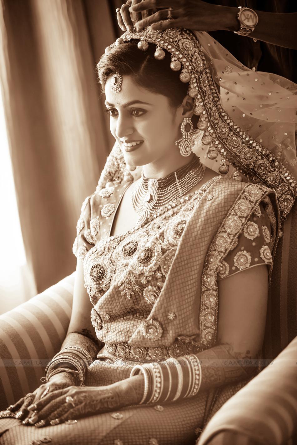 Camera Crew, Wedding photographer in Mumbai | WeddingZ