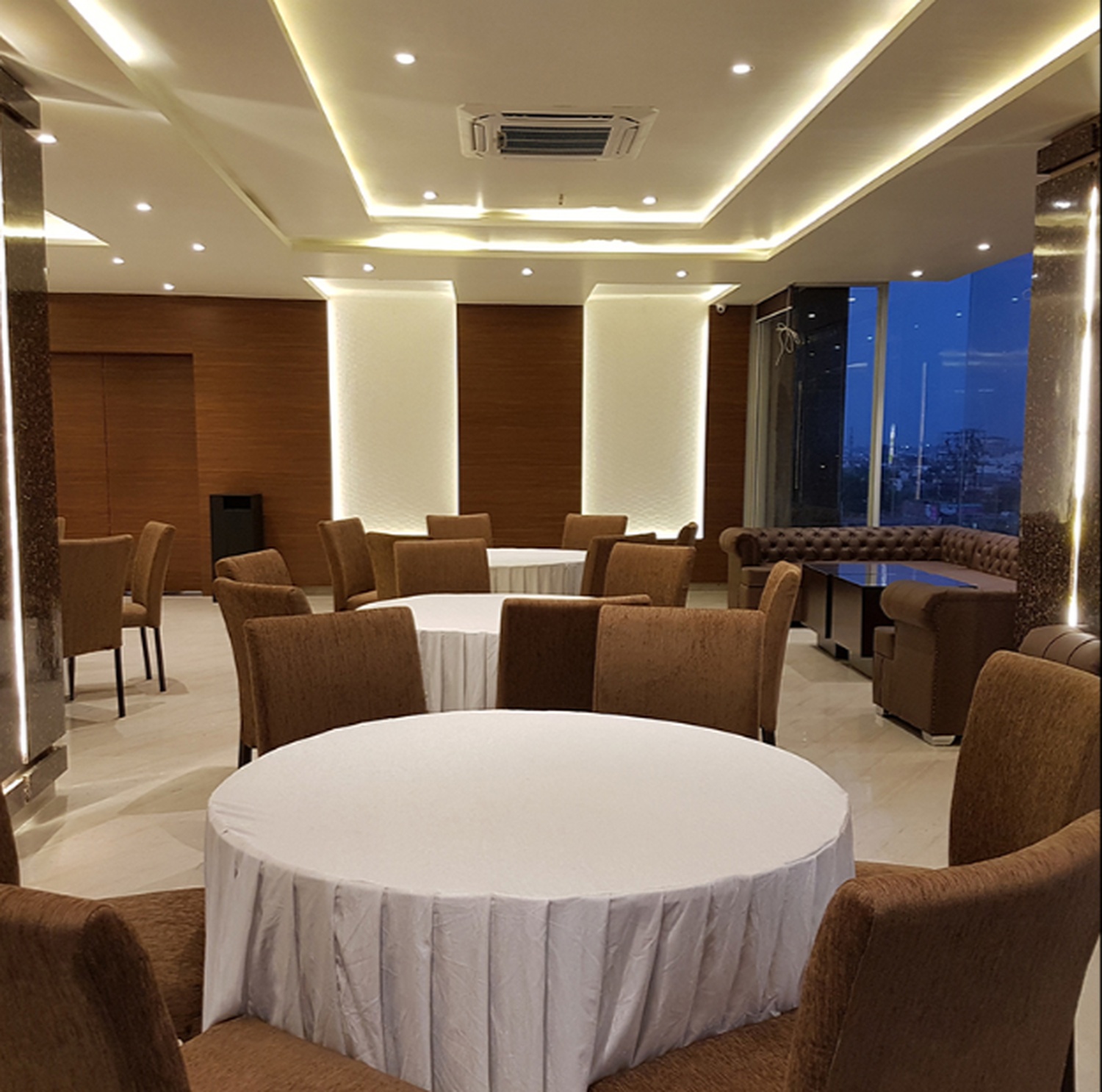 Infinity Banquet Hall Kanpur Road, Lucknow | Banquet Hall | Wedding ...