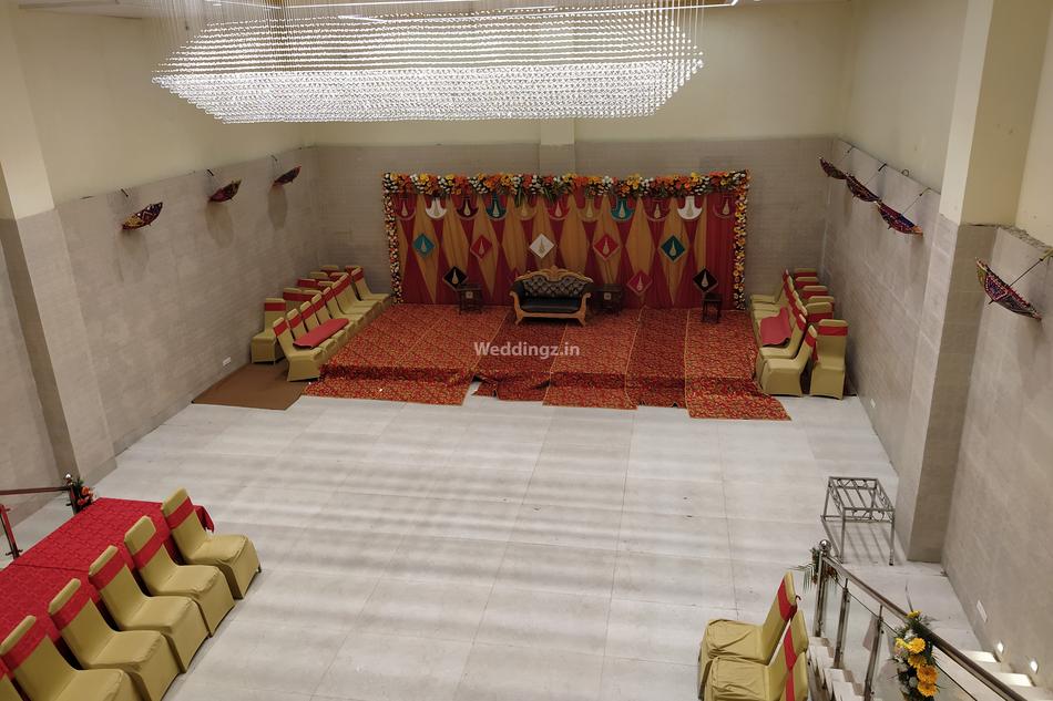 Hotel Rajvanshi Sector 8, Gurugram | Banquet Hall | WeddingZ.in