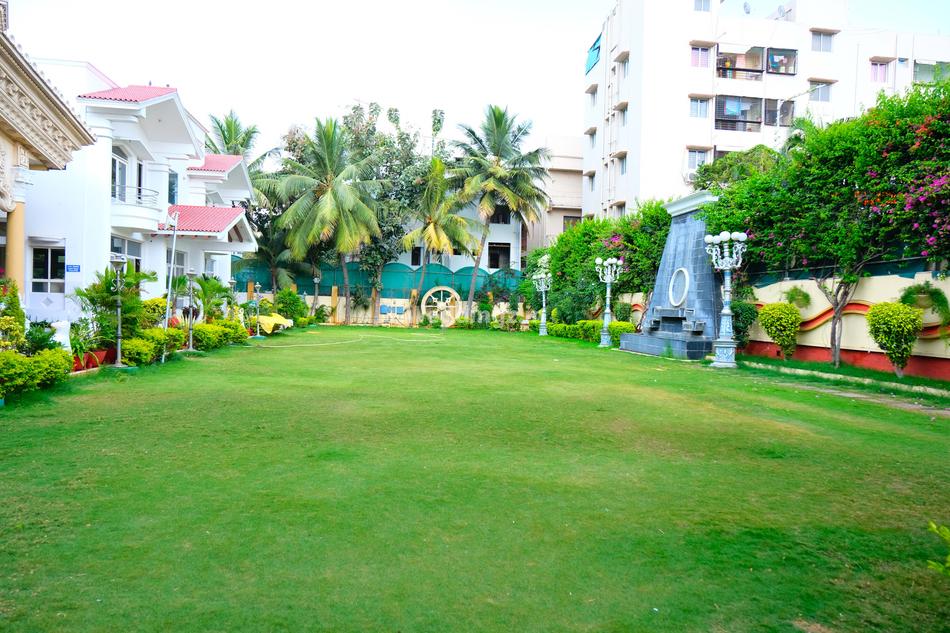 APR Gardens Multi Function Halls Karmanghat, Hyderabad | Banquet Hall ...