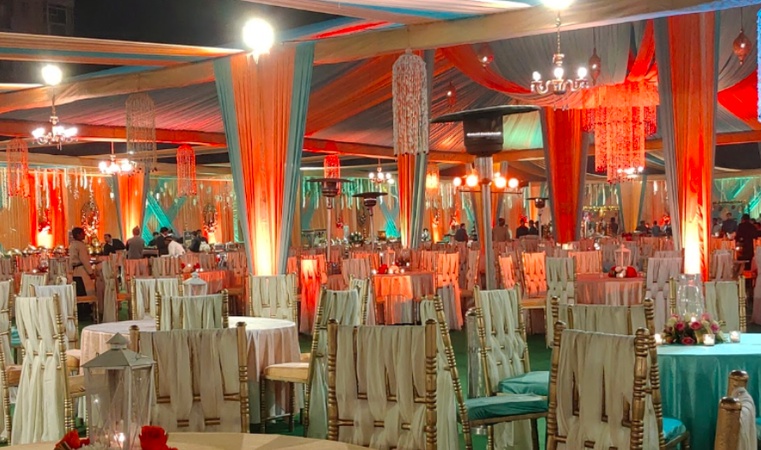 Community Center Sector 50, Noida | Wedding Lawn | WeddingZ.in