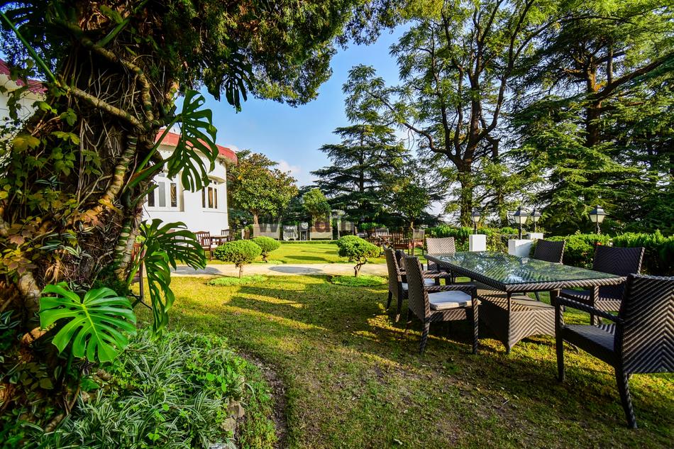 The Claridges Nabha Residence Mussoorie, Mussoorie | Wedding Lawn | 5 ...