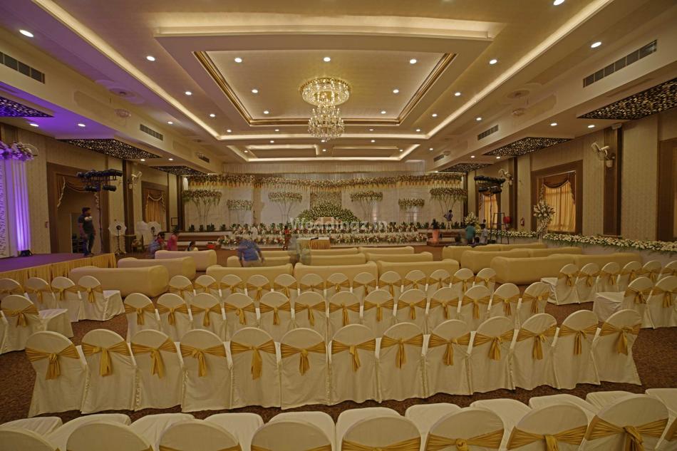 The Grand Castle Palace Grounds, Bangalore | Banquet Hall | WeddingZ.in