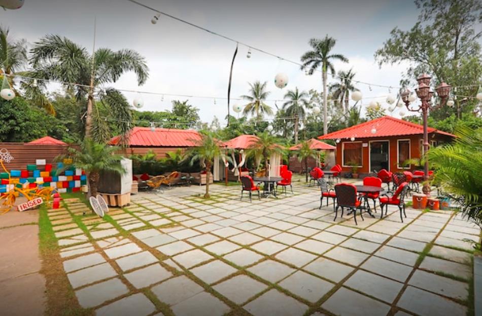 The Grand Neelam Hotel VIP Road, Raipur | Banquet Hall | Wedding Lawn ...